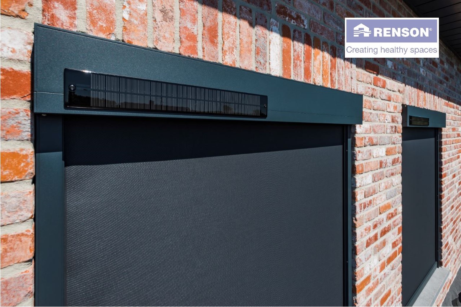 Renson lance le Fixscreen Solar : Le store idéal pour la rénovation ...